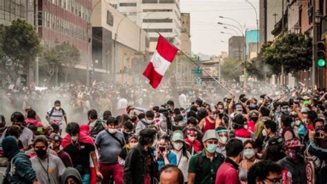 Entra En Vigor El Estado De Emergencia En Perú Ntr Zacatecas