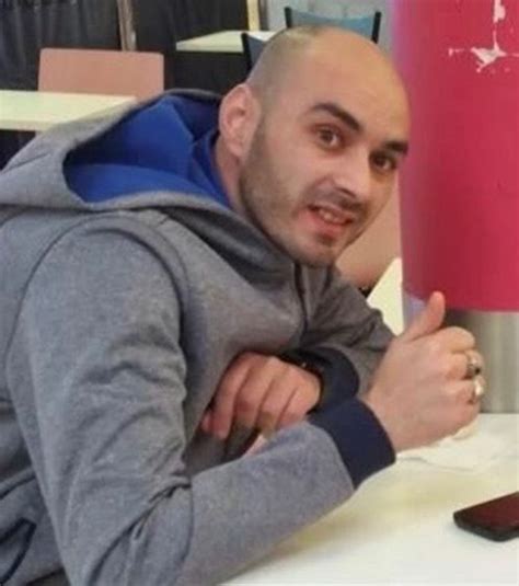 Finsbury Park Stabbing Manhunt Launched After Deliveroo Rider Killed