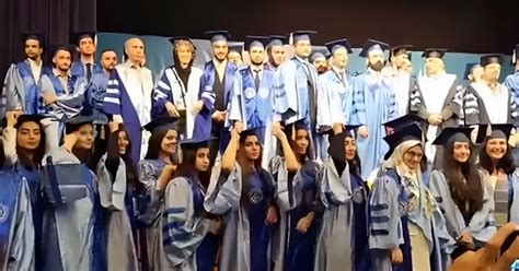 برکناری رییس دانشگاه شریف پس از حضور بی‌حجاب اجباری دانشجویان در پردیس