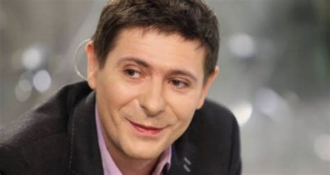 Виктор Николаев лъсна без дрехи с 4 жени СНИМКА 365 Novini