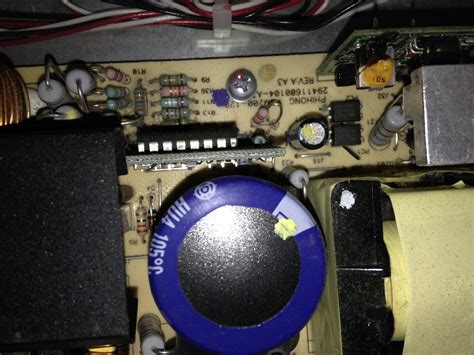 No Console Output All Lights On Cisco 3750g Ws C3750g 24ts S On At Power On Cisco Community