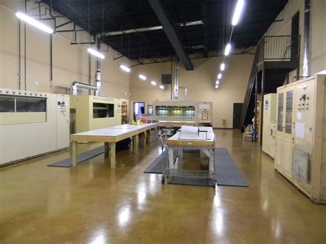 Electrical Testing Services Dielectric Test For Gloves Blankets
