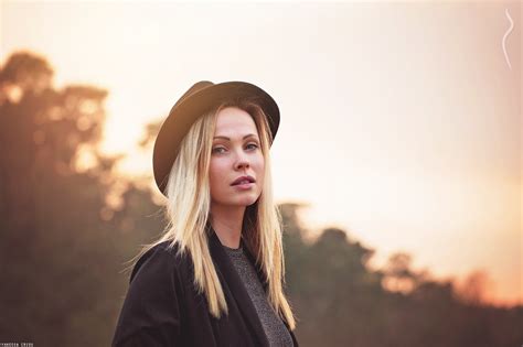 Manon Keller Un Mannequin De France Model Management