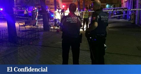 Redada Policial En Locutorios Y Bares De Madrid Donde Se Citan Bandas