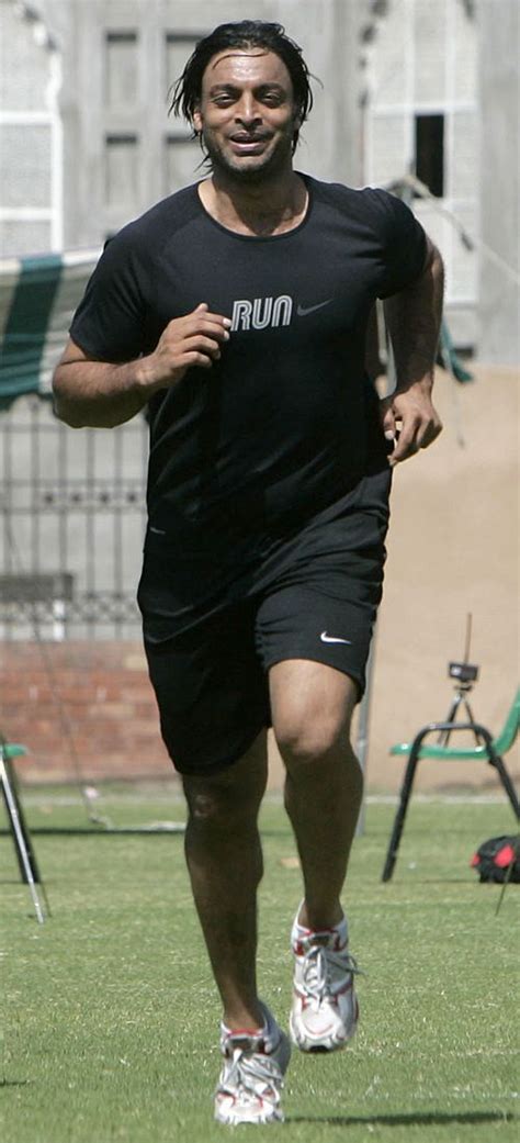 Shoaib Akhtar Sweats It Out At The National Cricket Academy ESPNcricinfo