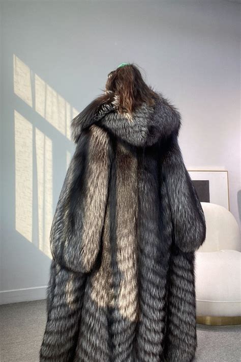 Dennyanddora Womens Silver Fox Fur Coat Genuine With Big Hood Fur Jacket