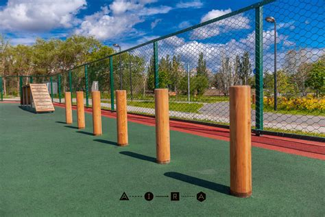 Площадка для выгула и дрессировки собак PLAY
