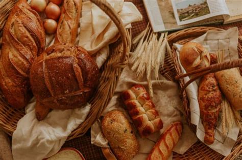 How Much Does A Loaf Of Bread Weigh Full Guide Measuringly