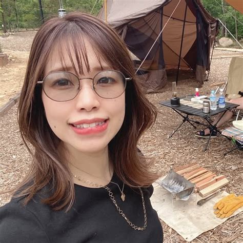 厳しいコメントばっかりで驚き。絵の具遊びを辞めてくれと言っている訳ではなく、普段より汚れることがわかってる遊びするなら事前に教えて欲しいって