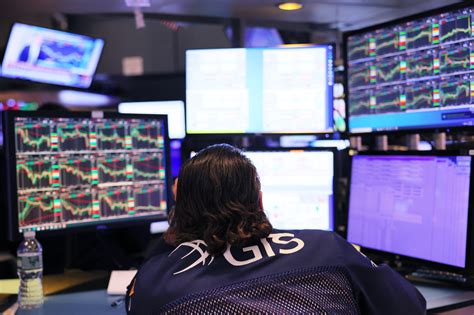 Stock Rallys Pause Presents Dip Buying Opportunity Wall Street