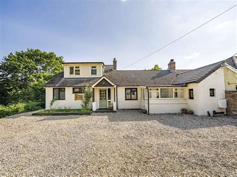 3 Bed Semi Detached House For Sale In Broomfield Oakhanger Hampshire