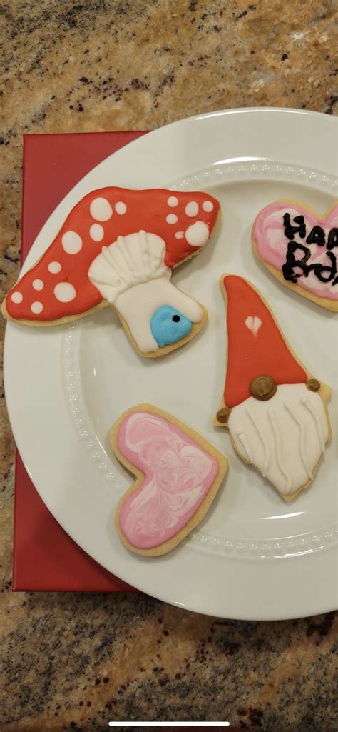 Pin By Michelle Godfrey On Gnome Cookies In 2022 Desserts Sugar
