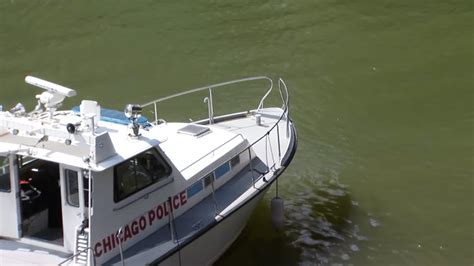 Mans Body Pulled From Chicago River Police Conduct Death
