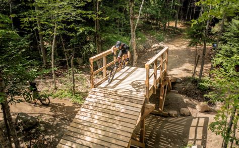 Le Vélo De Montagne Propulse Le Massif De Charlevoix Le Charlevoisien