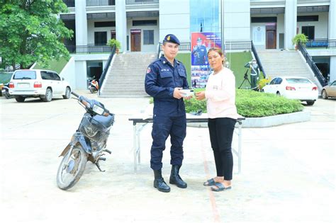 កងរាជអាវុធហត្ថខេត្តបញ្ជូនជនសង្ស័យ ម្នាក់ទៅសាលាដំបូងខេត្ត ពីបទប្រើប្រាស់សារធាតុញៀនខុសច្បាប់