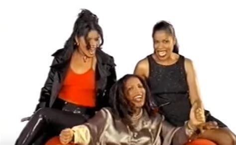 9 Hot Sexy Doris Pearson Bikini Pics