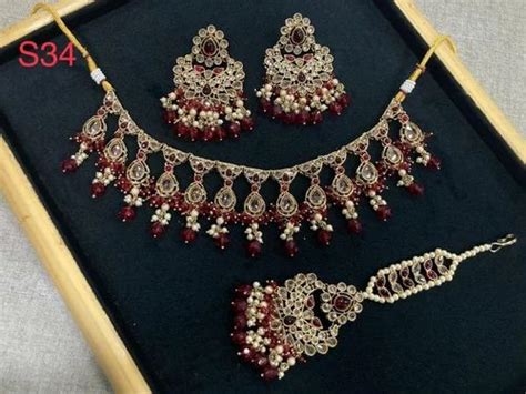 Ruby Party Delicate Jewellery Fashion Necklace Set Plastic Pouch