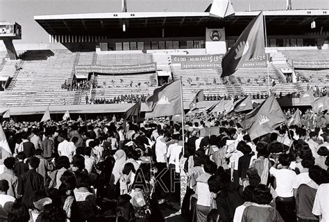 រូបថតឯកសារ៖ ពិធីអបអរបុណ្យជ័យជំនះ ៧មករា នៅស្តាតអូឡាំពិក នាថ្ងៃទី២៥ ខែមករា ឆ្នាំ១៩៧៩ ក្រសួងព័ត៌មាន