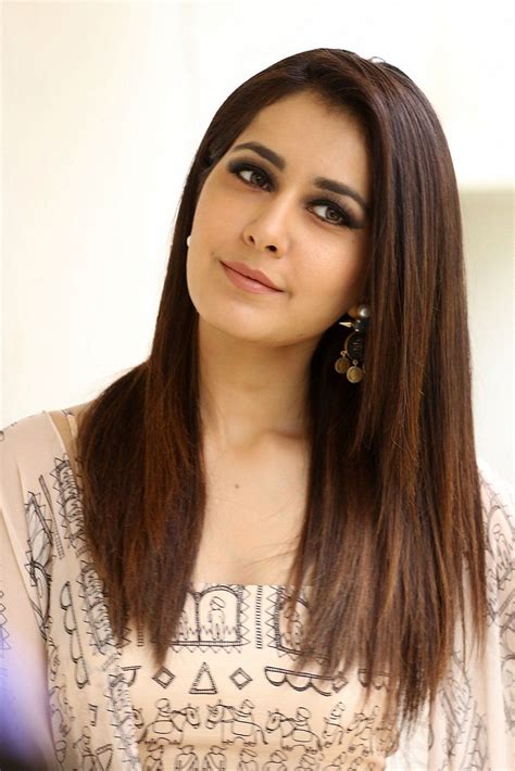 Raashi Khanna Beauty Cute Girl Face Hair Styles