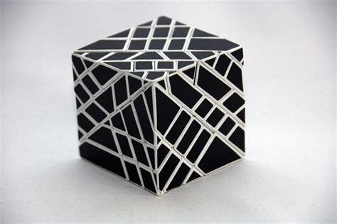 Why Is The Ghost Cube So Difficult Puzzlcrate Guide