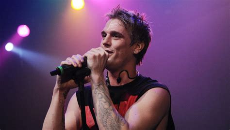 Singer Aaron Carter Dead At 34 Cbs News