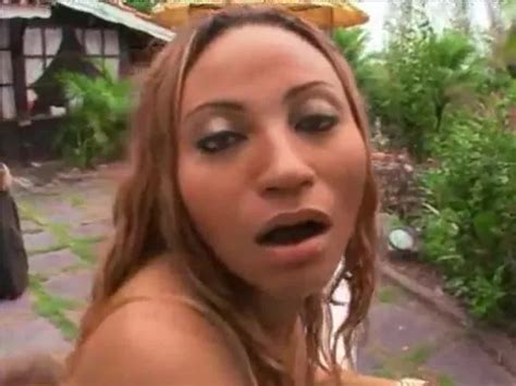 Sexo Entre Negros O Dotado Comeu Gostoso A Xoxota Da Mulata Porno