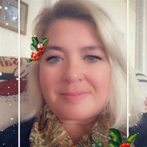 Denise Schultz Guest Services Associate The Walt Disney Company