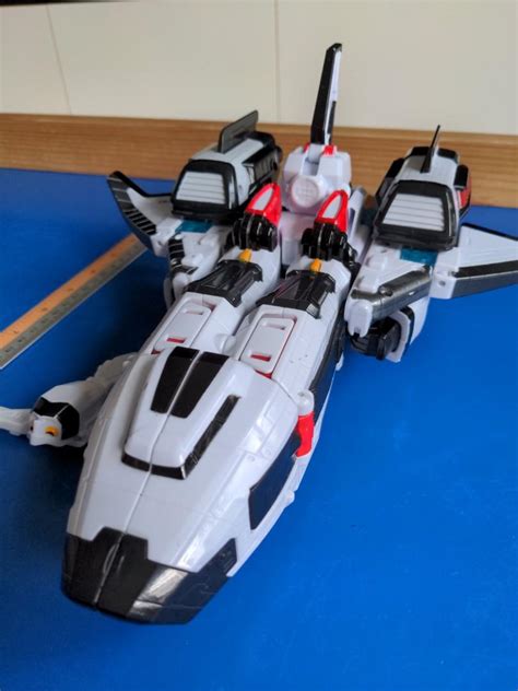 Tobot Shuttle Hobbies And Toys Toys And Games On Carousell