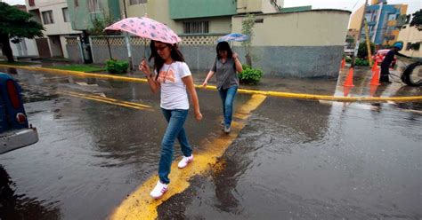 El Gobierno declaró en emergencia distritos de cuatro regiones por lluvias