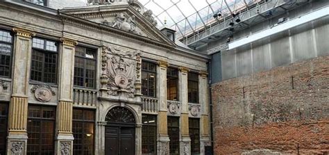 Curiosidades De Bruselas Ciudad Del Chocolate Los Perros Y La Historia