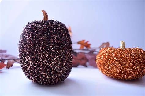 가 반짝이 잎 호박 스파클 흰색 배경 Hd 배경 화면 Wallpaperbetter