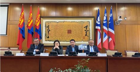 АН Цэцэрлэгийн хүүхдийг зодсон багшийн зургийг нийтэд ил болгосон