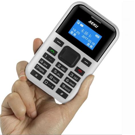 Cardphone Aiek C8 Белый мобильный телефон размером с кредитку купити