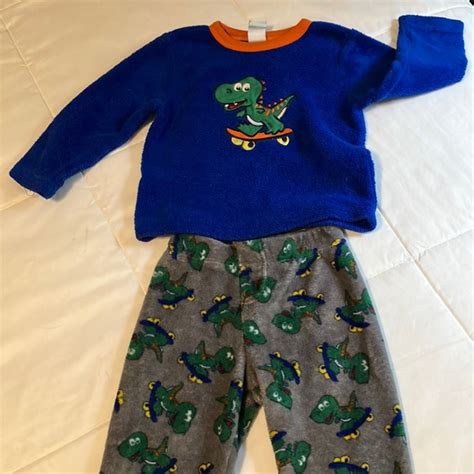 Healthtex Pajamas Cute Cozy Skateboarding Dinosaur Pajama Set