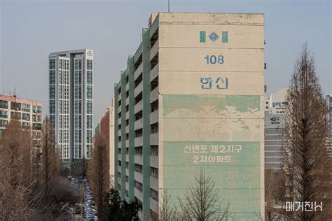 현대사진관 도시와 자연을 잇는 너른 생활의 터전 신반포2차아파트 현대건설 매거진h