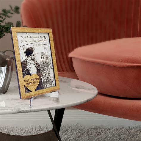 Customized Photo Carved Wooden Standee Frame Picloon