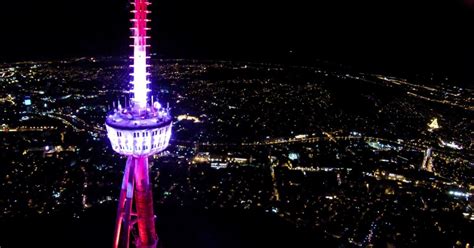 თბილისის ანძა წითელი და თეთრი საქართველოს დროშის ფერებით განათდა რაც ასევე ეროვნული ნაკრების