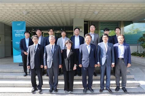 제철소 부생가스로 플라스틱 원료 제조하는 기술개발 추진