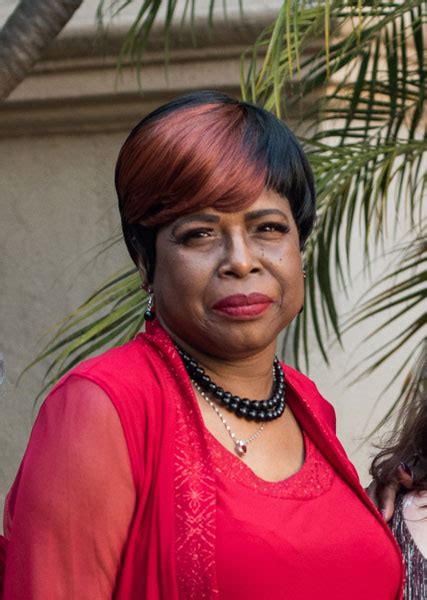 Lavearn London And Charles Davis Among Honorees At 29th Annual San