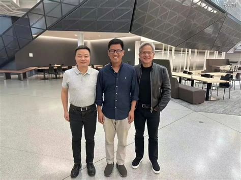 黄仁勋的秧歌，扭给地平线看