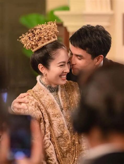 8 Potret Detail Makeup Pengantin Transgender Tercantik Nong Poy Yang