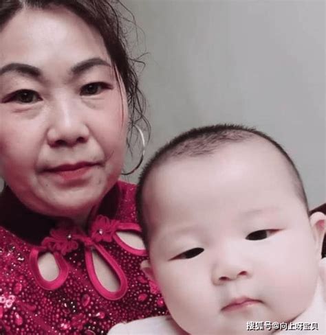 67岁孕妇产下一女婴！大女儿曾说：要生就断绝关系！孩子