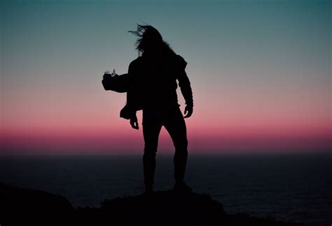 Long Hair Men Wallpapers Top Free Long Hair Men Backgrounds Wallpaperaccess