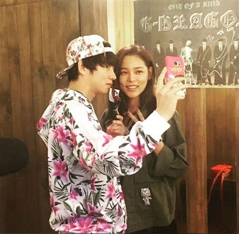 더쿠 김희철이 열애설 생겼던 유일한 대상