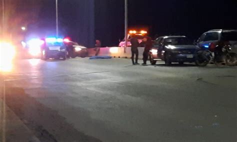 Muere motociclista al impactarse en muro Periódico La Última Palabra