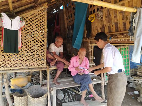 မြောက်ဦးမြို့နယ်အတွင်းရှိ ယာယီခိုလှုံရာစခန်းများသို့ သွားရောက်ပြီး လက