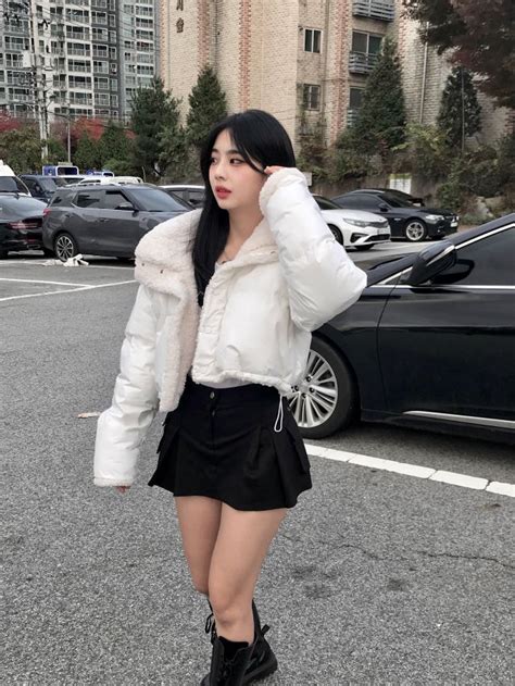 모델추천 퍼피 퍼 코튼 아방 크롭 패딩 에이블리