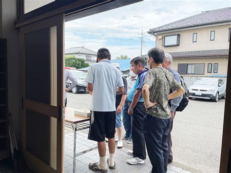 第15回いい友小鳥クラブ品評会当日 小鳥いい友クラブ
