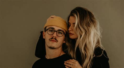 What Its Like To Love A Girl With Abandonment Issues