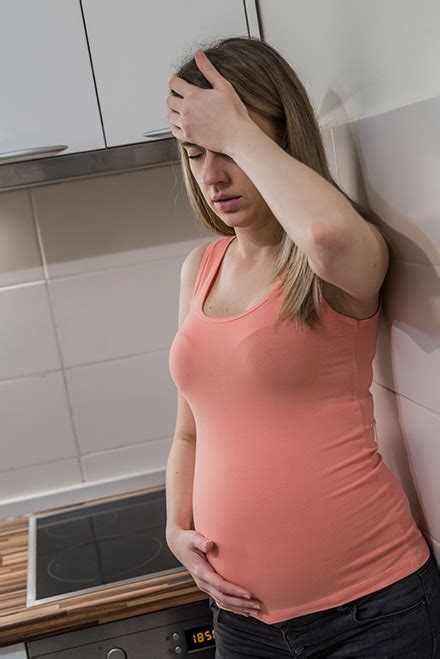 Nausées de grossesse causes explications et solutions